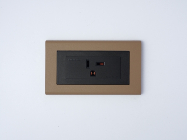 switchpapa雲雀Glatima系列 | 開關拔拔