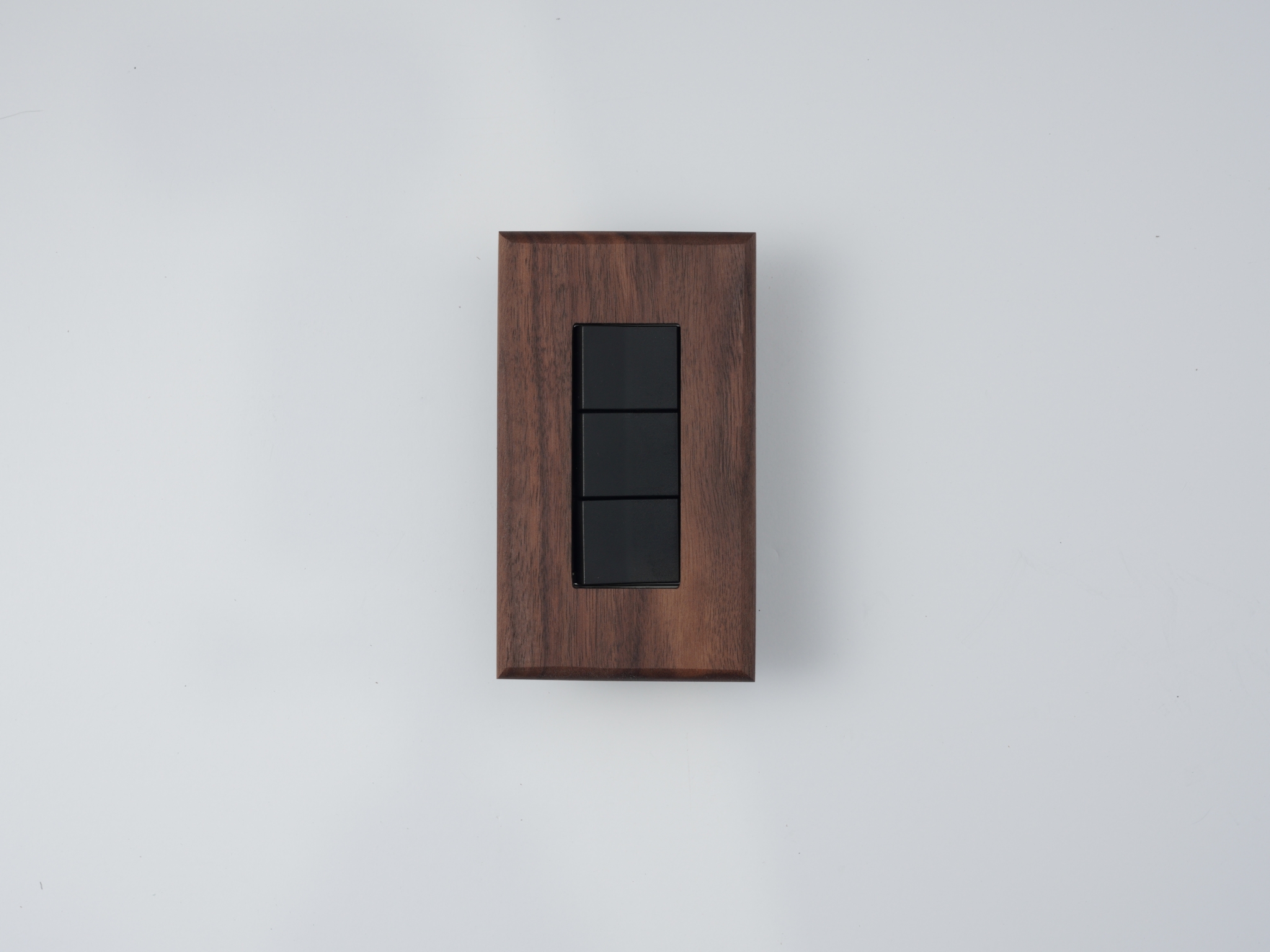 switchpapa 黑胡桃木 日本 so-style 系列開關 | 開關拔拔